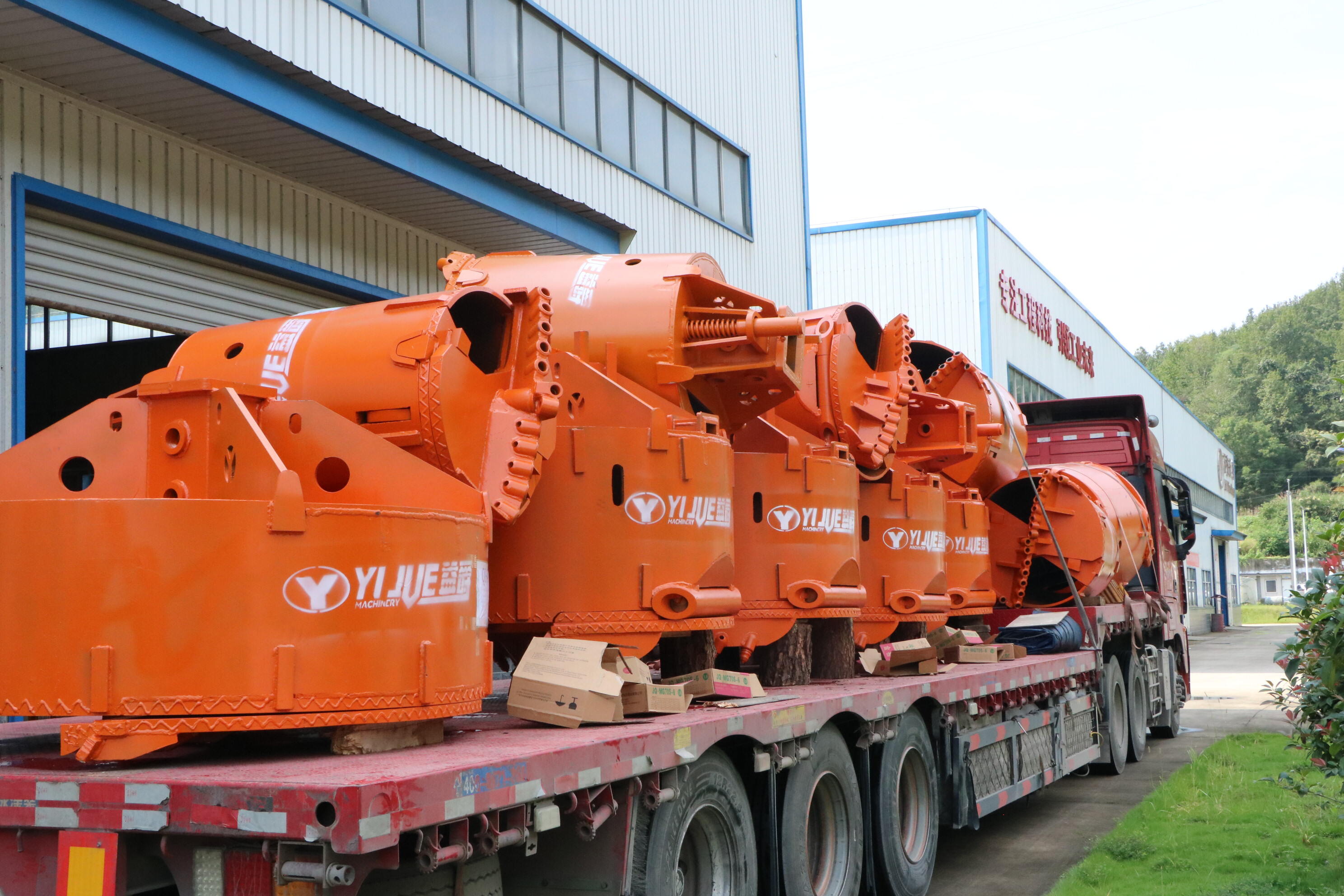 Drilling Buckets for Large-Diameter Boreholes: 3x Load Capacity & 40% ...